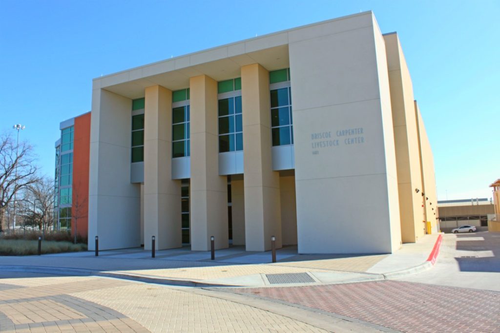 Briscoe Carpenter Livestock Center – Texas Bomanite