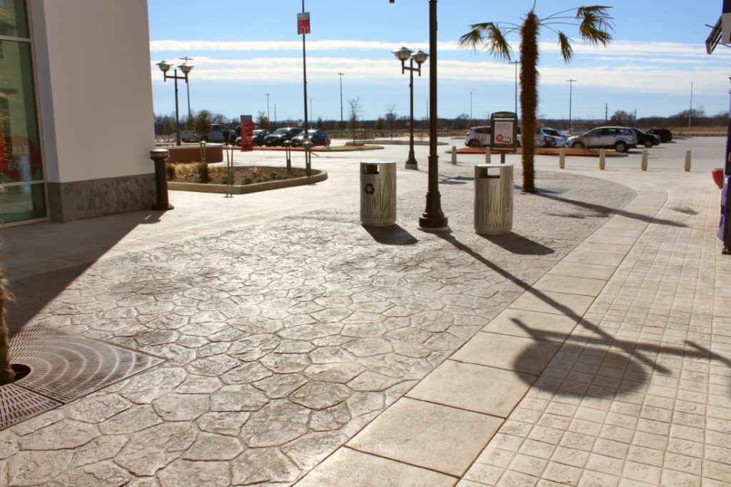 Tanger Outlets – Texas Bomanite