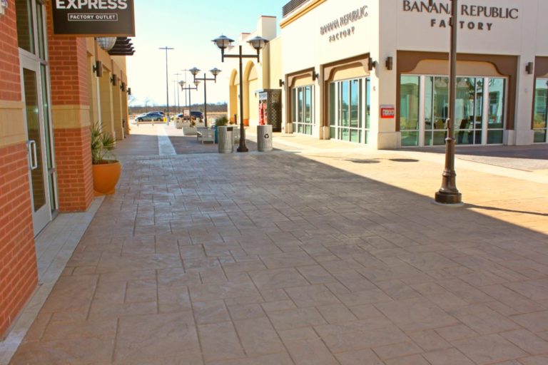 Tanger Outlets – Texas Bomanite